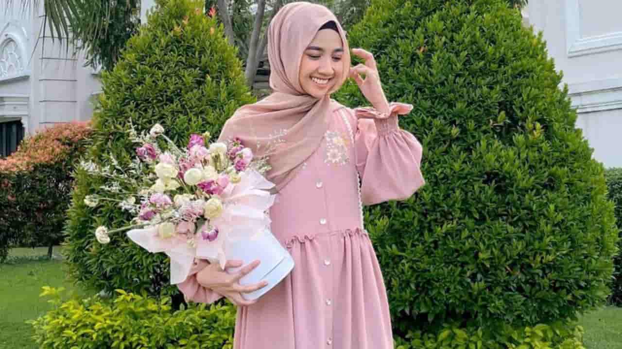 18 Padanan Baju Pink Belacan Tudung Warna Apa Terkini